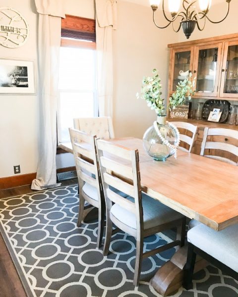 DIY Farmhouse Decor - 300 Easy Craft Ideas