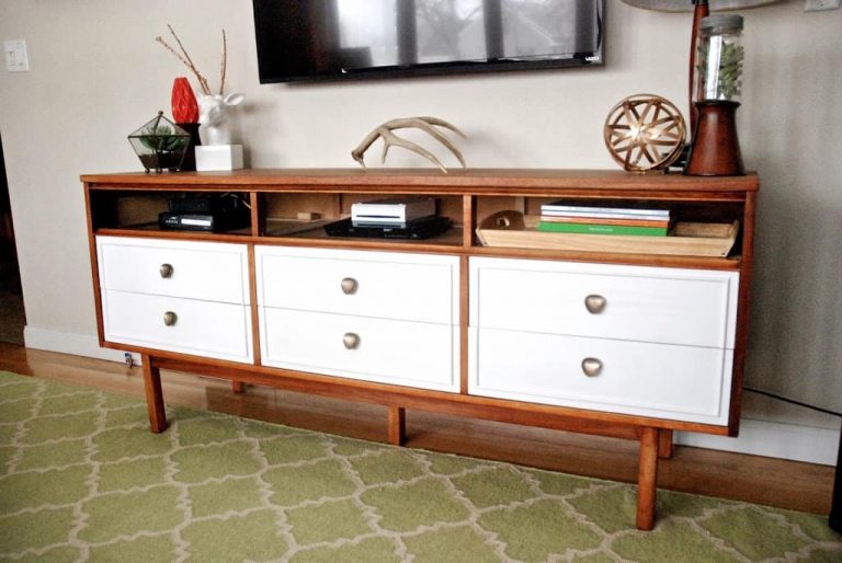 41 DIY TV Stand and Media Console Ideas