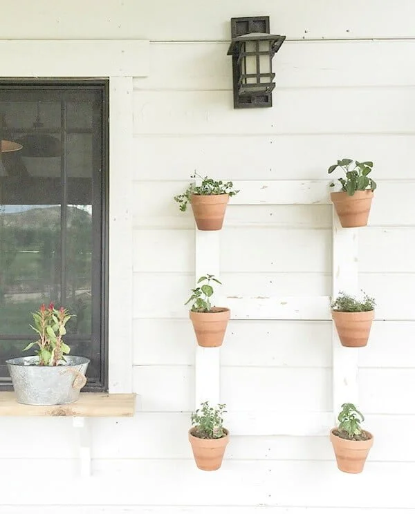 28 Easy DIY Wall Planters to Green Up Your Home Walls