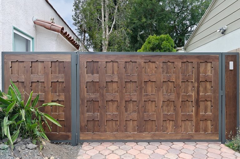How to Build a DIY Driveway Gate - Full Guide