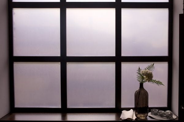 How to Give Windows Privacy Without Blinds [16 Ways]