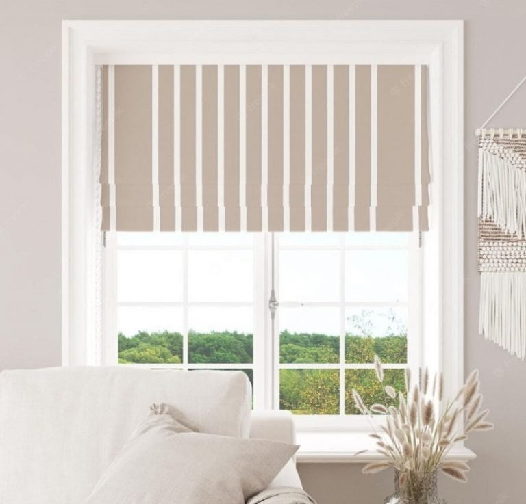 21 Small Window Blinds Ideas - How to Make Them Look Better?