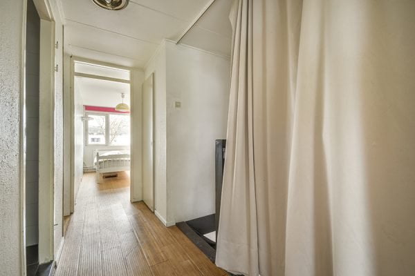 20 Interior Door Alternatives Beyond the Traditional