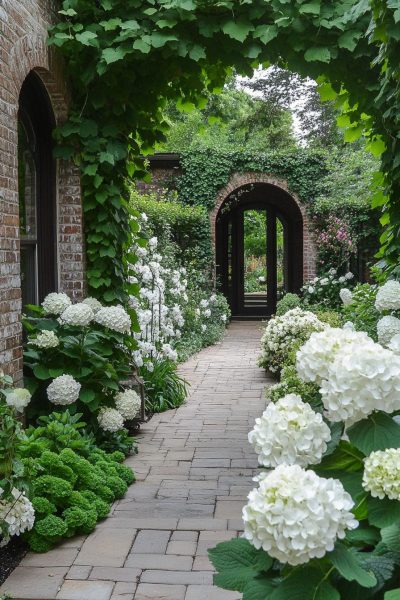 41 Elegant French Garden Ideas for a Timeless Look
