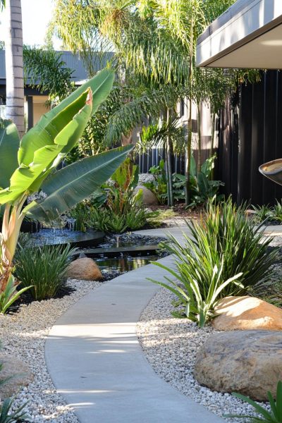 48 Australian Garden Designs That Celebrate Native Plants