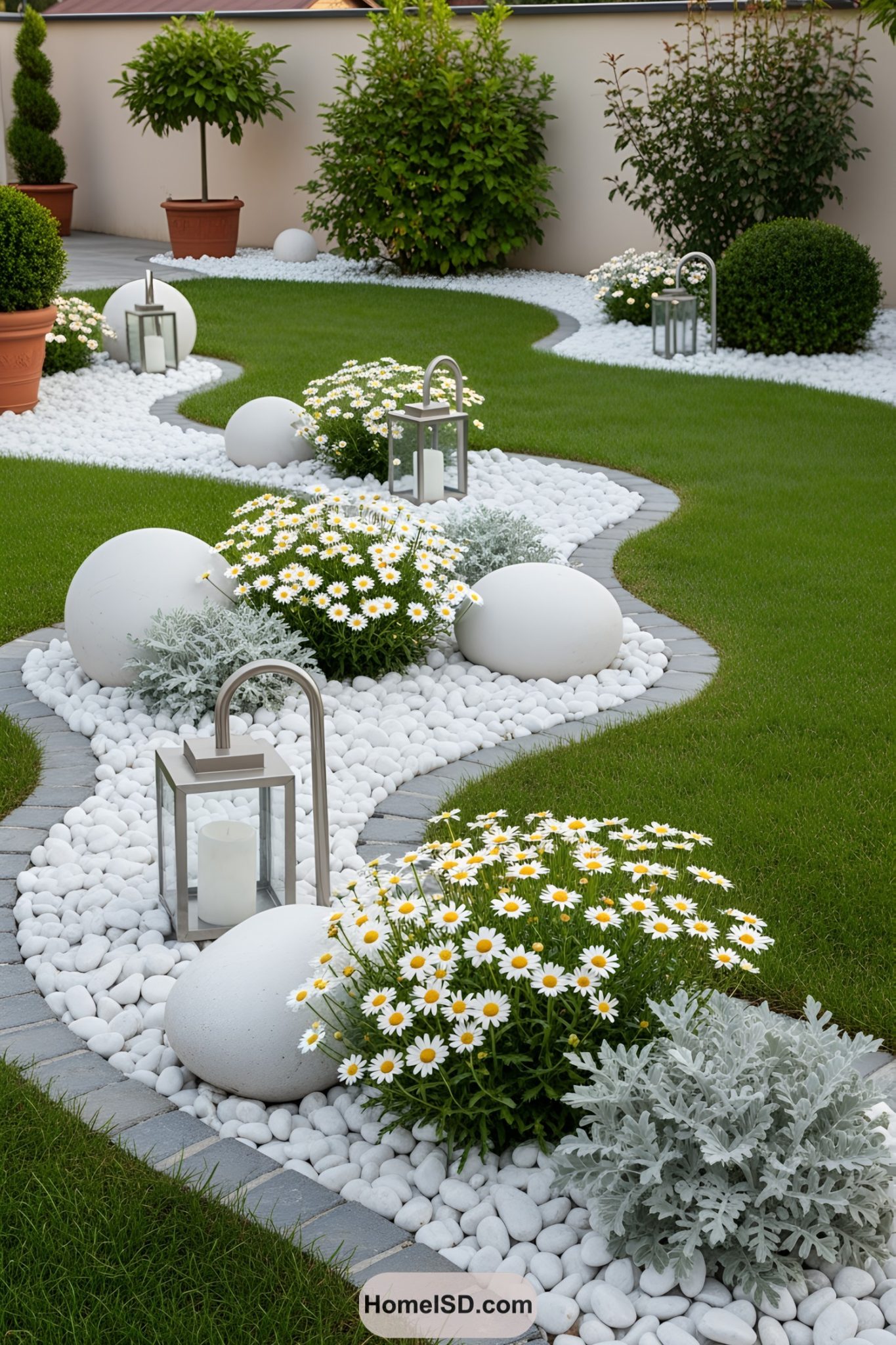22 White Stone Garden Ideas to Rock Your Landscape