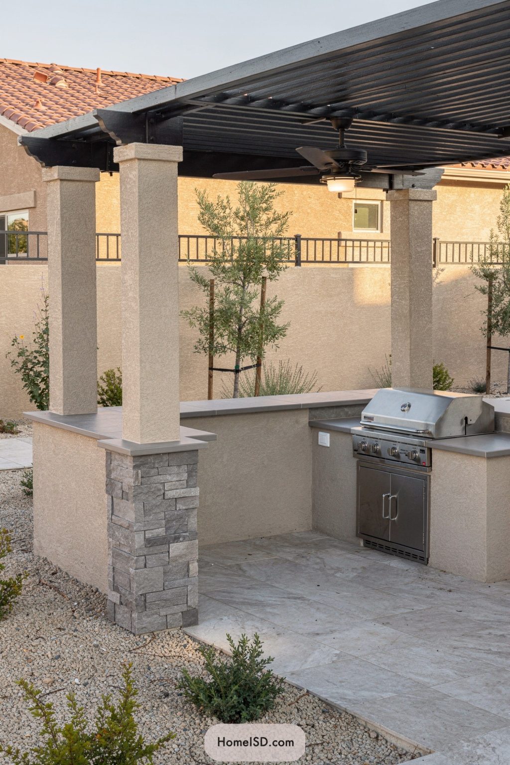 19 BBQ Pergolas Designed for Stylish Outdoor Cooking