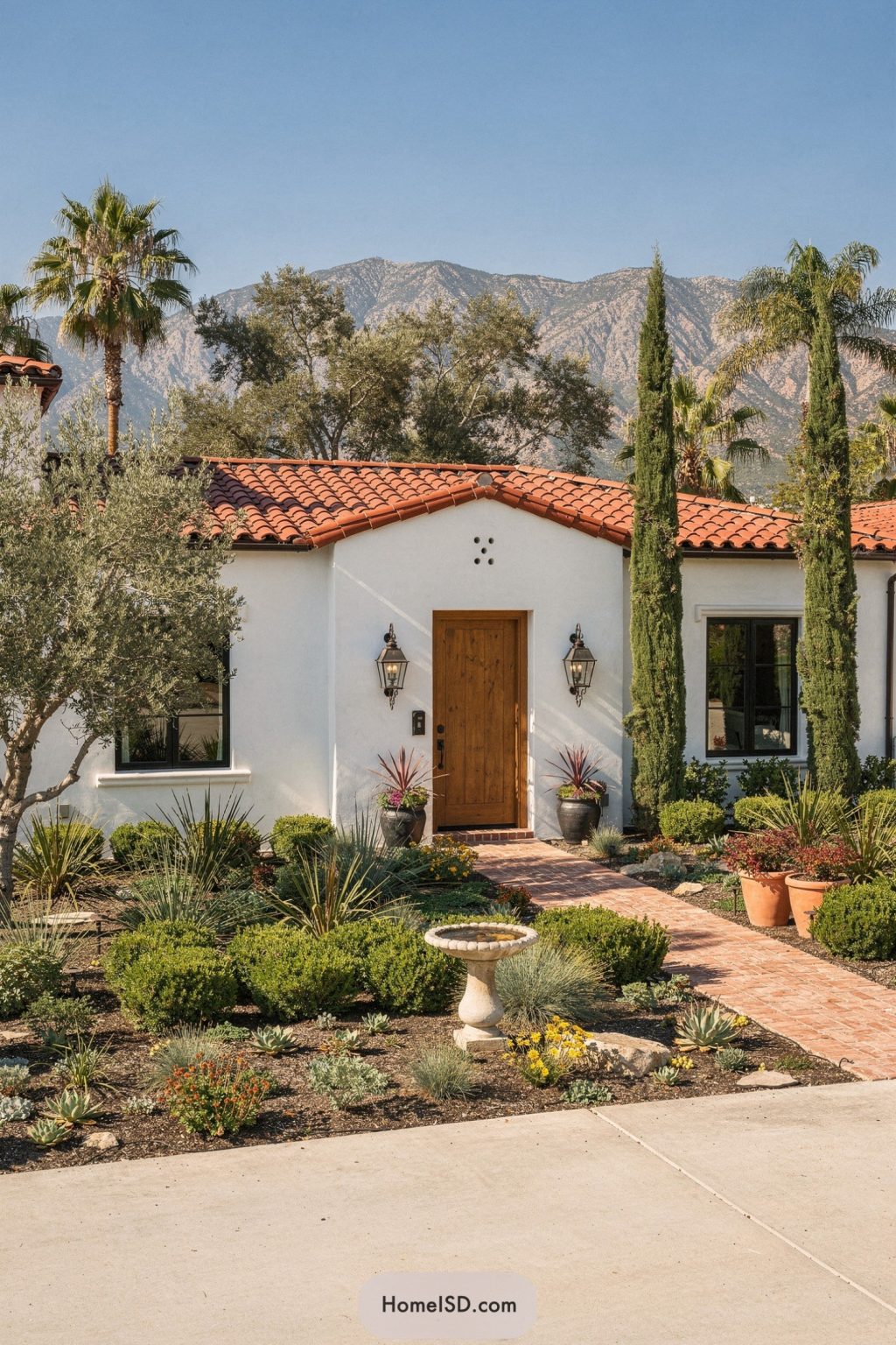 20 Spanish House Landscaping Ideas for Vibrant Outdoors